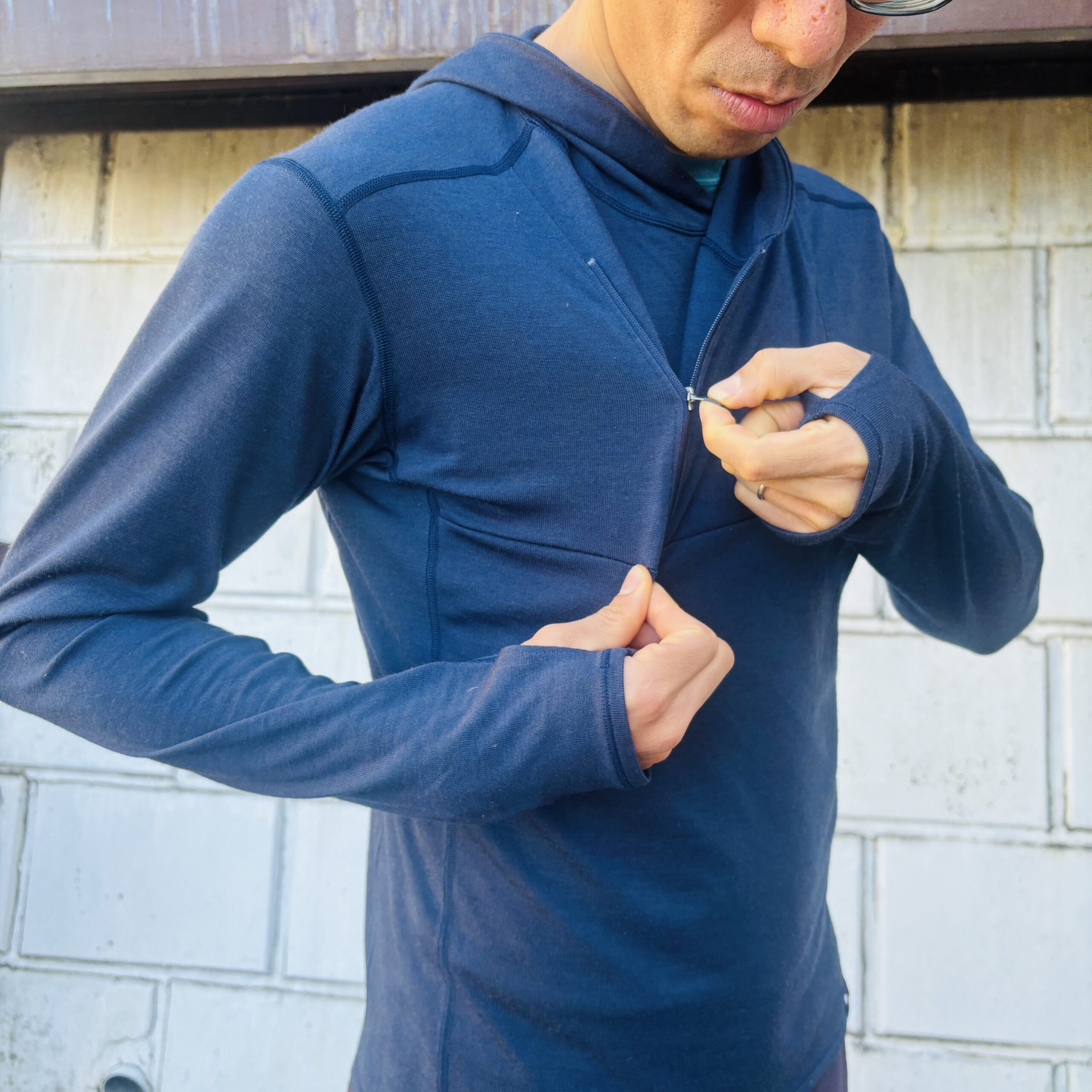 ベースレイヤーにもミッドレイヤーにもなる便利なウェア！Teton Bros.【AXIO 3D Hoody】｜横浜店 商品レビュー｜STRIDE LAB